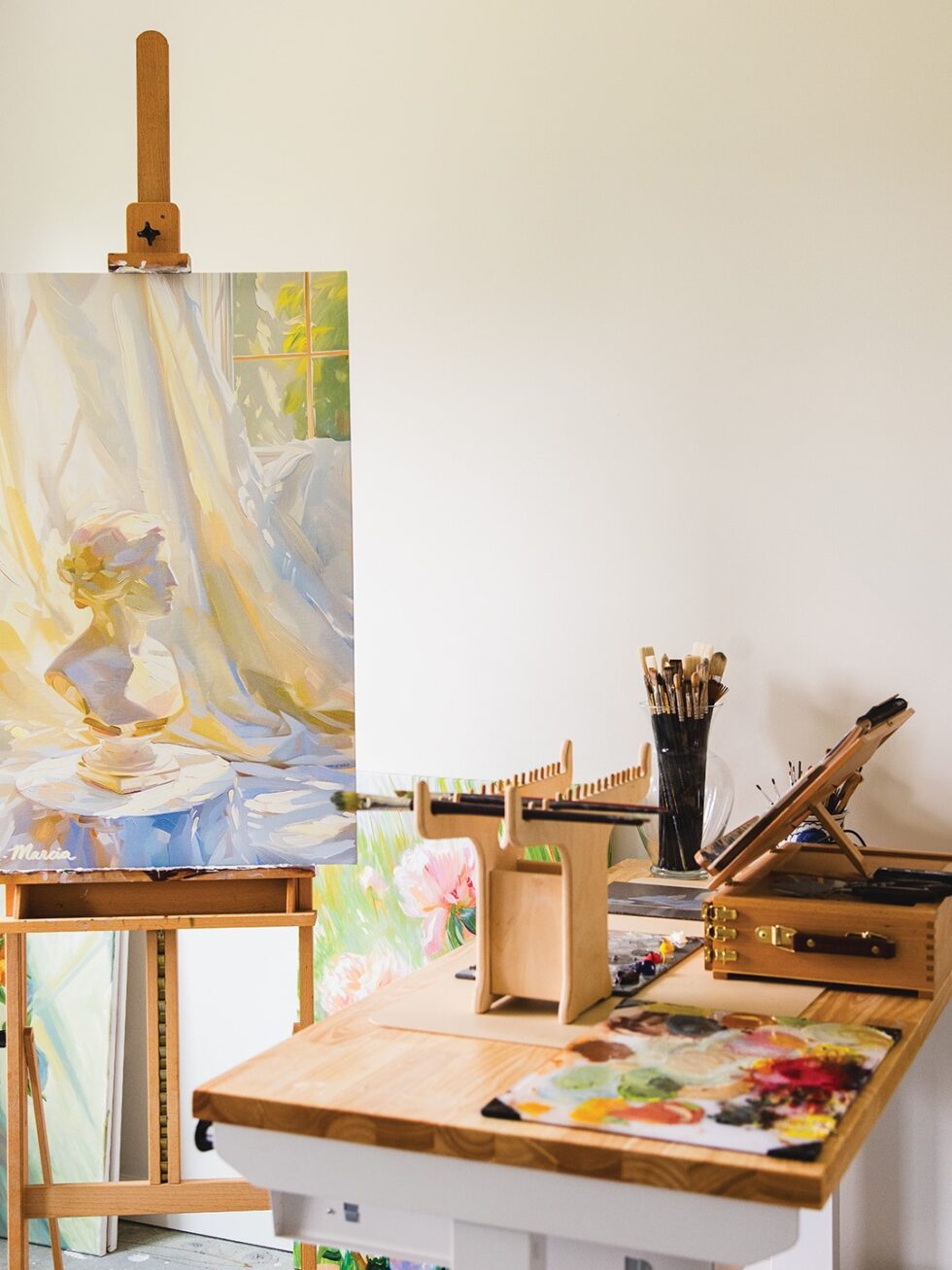 Artist Mariah Smith Blends Creativity With Education - Maple Grove Magazine